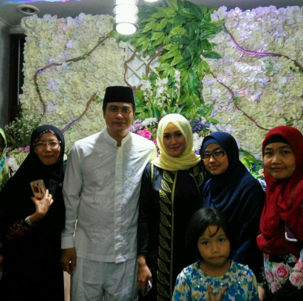 FOTO: Sederhana, Ini Fakta Pernikahan Adjie Pangestu dan Novia Petria