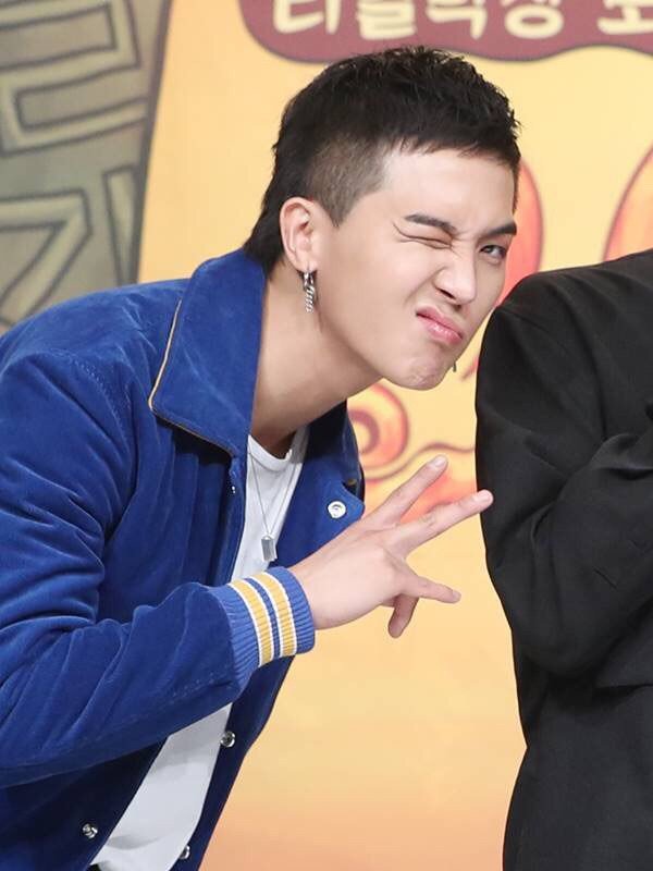 7 Seleb K-pop Dengan Gaya Rambut Mullet Yang Dibenci Banyak Orang ...