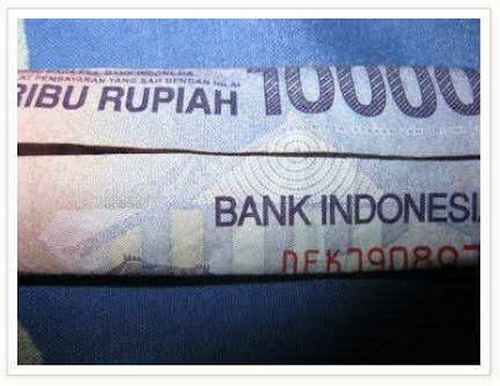 Uang Sepuluh Ribu Rupiah