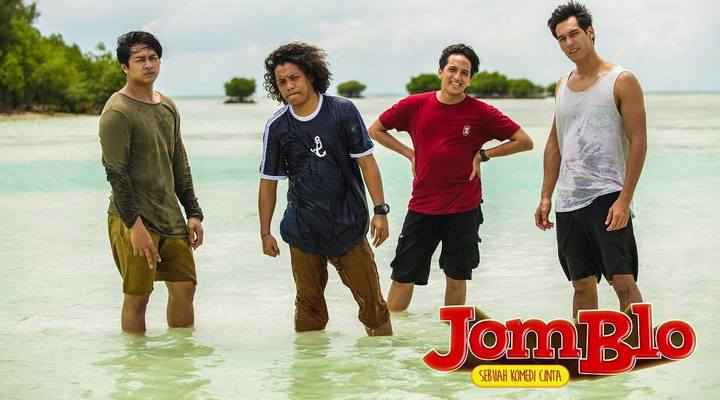 Promosi Besar-Besaran, Film 'Jomblo' Pasang Poster Raksasa di Gedung ...