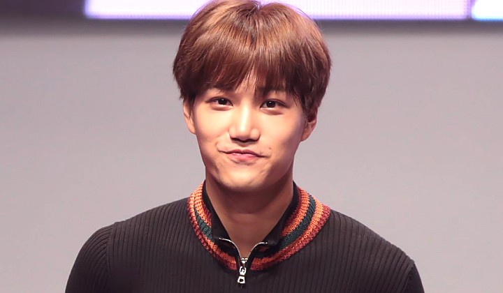 Kai EXO Pamer Abs Seksi di Pemotretan Terbaru, Netter: Sempurna Banget