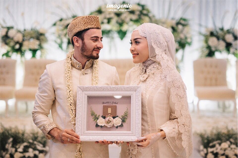 Hamidah Rachmayanti, Selebgram Istri Irvan Farhad yang Cantiknya Nggak ...