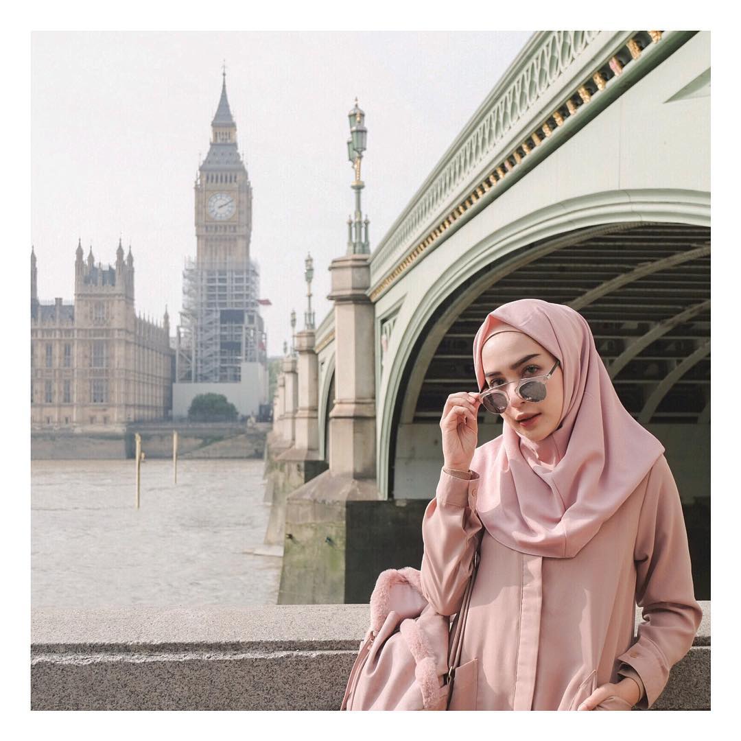 Hamidah Rachmayanti, Selebgram Istri Irvan Farhad yang Cantiknya Nggak ...