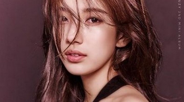 Cantik Kebangetan, Foto Suzy Untuk Promo Single 'In Love With Someone Else'