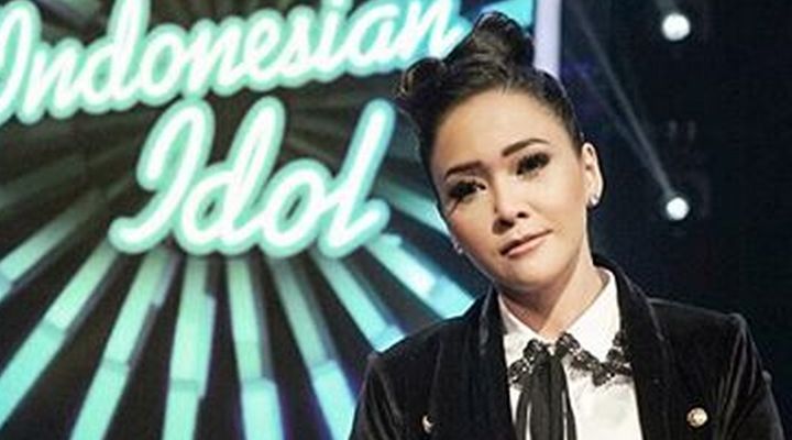 Ditantang Duet Lagi dengan Mulan Jameela Sebagai Duo Ratu, Maia ...