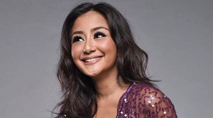 Sempat Yakin Bisa Sembuh, Tangis Amara Lingua Pecah Sang Ibu Meninggal ...