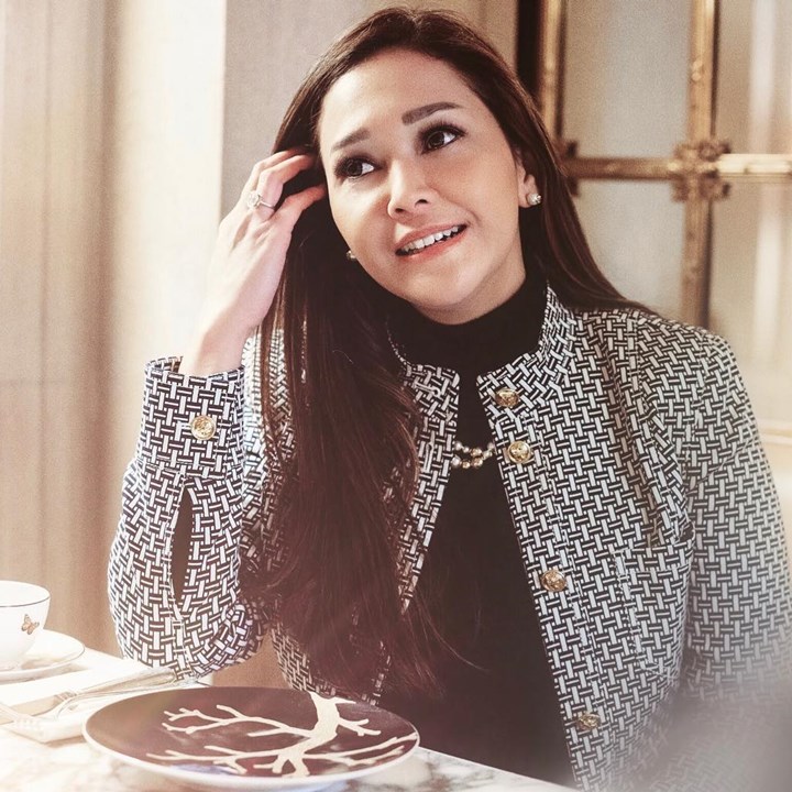 Bergelimang Harta, 9 Artis Indonesia Ini Terkenal Tajir Melintir