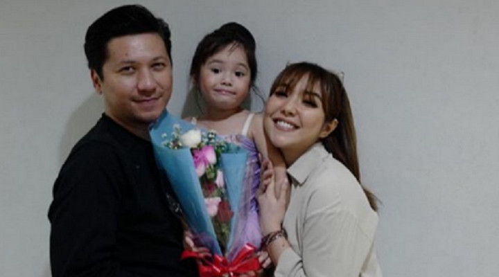 Demi Gempi, Gisella Anastasia Tetap Tukar Kado Natal dengan Keluarga Gading Marten