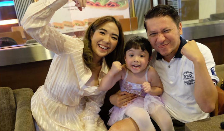 Gisella Anastasia Pamer Foto Bareng Gempi dan Gading, Netter: Jangan Ada Wijin Di Antara Kalian!