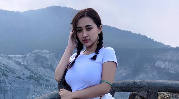 Cupi Cupita Lantang Sebut Karier Mulus Karena Buah Dada Besar, Sadisnya Netter Malah Komentar Begini