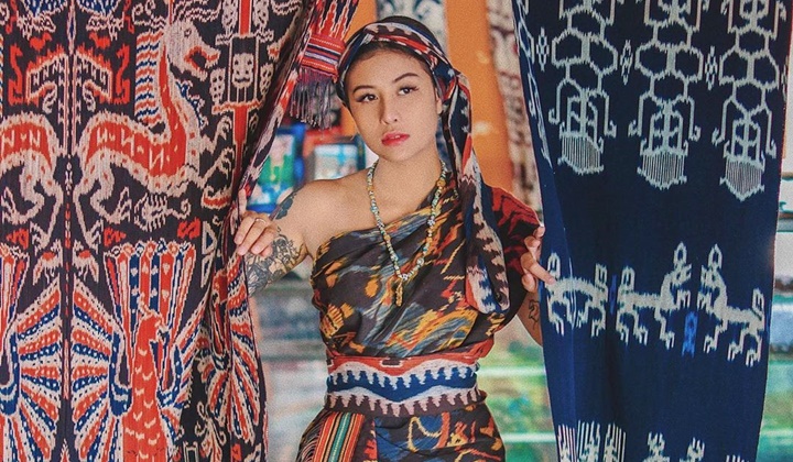 Awkarin ‘Sombong’ Bisa Beli Mobil Mewah, Seruan Terima Kasih Kok Malah ...