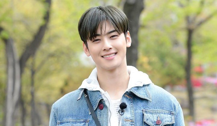 Cha Eun Woo Nyanyikan ‘Boy With Luv’ di ‘Master in the House’