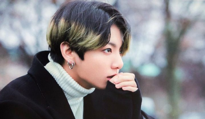 Jungkook Minta Maaf Ke Fans Atas Kontroversi Itaewon