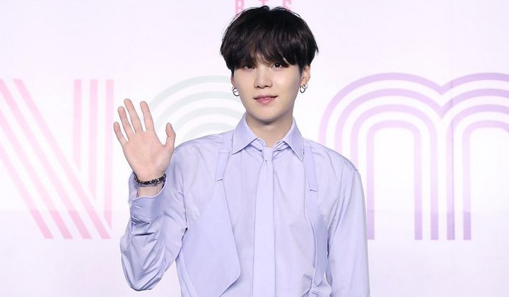 Nyanyikan Rap dalam Bahasa Korea di Lagu Kolaborasi Bareng MAX, Suga ...