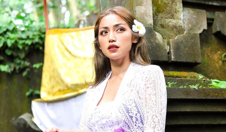 Jessica Iskandar Pilih Santai Pamer Foto Baru di Bali Usai Heboh Video Syur Mirip Dirinya