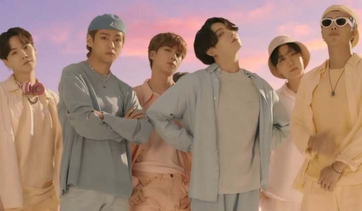 MV 'Dynamite' Bangtan Boys Cetak Rekor 1 Miliar View YouTube