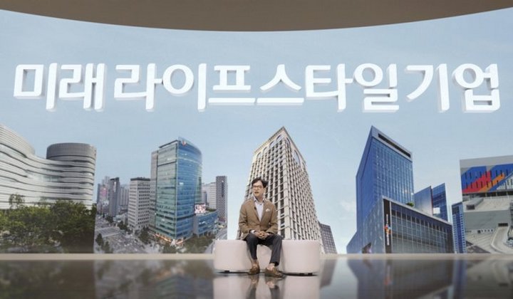 Saham Lee Soo Man SM Entertainment Diakuisisi CJ ENM Hingga 1,5 Triliun Won